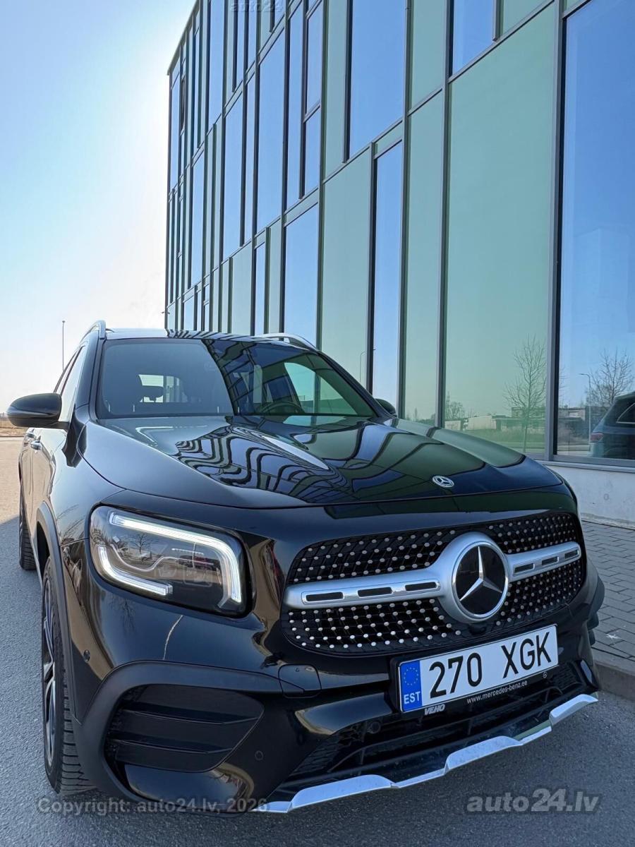 Melns Mercedes-Benz GLB-Class 2021 Tallina, ar dzinēja tilpumu 2.00 L un nobraukumu 135 tūkst. km par 37900 €, foto 2 vietnē AUTOMOTO.COM.LV