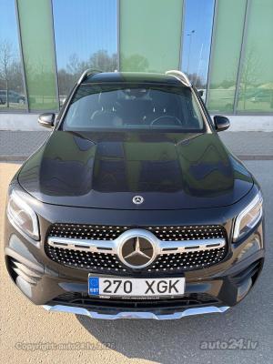 Melns Mercedes-Benz GLB-Class 2021 Tallina, ar dzinēja tilpumu 2.00 L un nobraukumu 135 tūkst. km par 37900 €, foto 6 vietnē AUTOMOTO.COM.LV