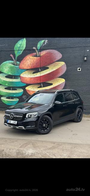 Black Mercedes-Benz GLB-Class 2021 in Tallinn, with an engine capacity of 2.00 L and mileage of 41 thousand km for 30999 €, photo  on AUTOMOTO.COM.LV