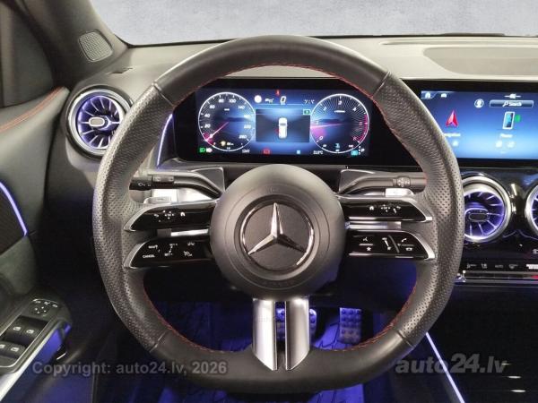 Melns Mercedes-Benz GLB-Class 2024 Tallina, ar dzinēja tilpumu 2.00 L un nobraukumu 50 tūkst. km par 42990 €, foto 4 vietnē AUTOMOTO.COM.LV