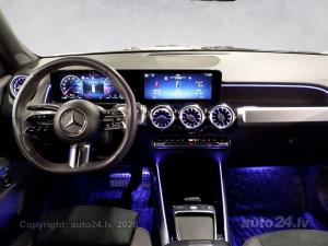 Melns Mercedes-Benz GLB-Class 2024 Tallina, ar dzinēja tilpumu 2.00 L un nobraukumu 50 tūkst. km par 42990 €, foto 5 vietnē AUTOMOTO.COM.LV