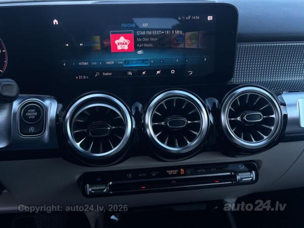 Blue Mercedes-Benz GLB-Class 2021 in Parnu, with an engine capacity of 2.00 L and mileage of 84 thousand km for 29900 €, photo 11 on AUTOMOTO.COM.LV