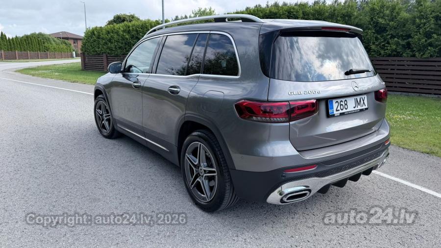 Grey Mercedes-Benz GLB-Class 2023 in Tallinn, with an engine capacity of 2.00 L and mileage of 52 thousand km for 44999 €, photo 6 on AUTOMOTO.COM.LV