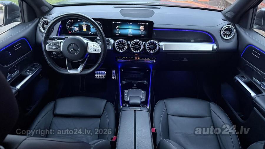 Grey Mercedes-Benz GLB-Class 2023 in Tallinn, with an engine capacity of 2.00 L and mileage of 52 thousand km for 44999 €, photo 9 on AUTOMOTO.COM.LV