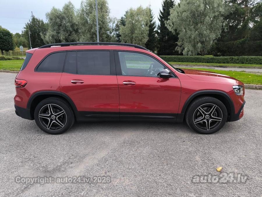 Red Mercedes-Benz GLB-Class 2020 in Tallinn, with an engine capacity of 2.00 L and mileage of 104 thousand km for 30990 €, photo 3 on AUTOMOTO.COM.LV