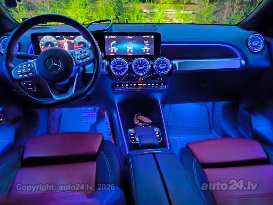 Red Mercedes-Benz GLB-Class 2020 in Tallinn, with an engine capacity of 2.00 L and mileage of 104 thousand km for 30990 €, photo 8 on AUTOMOTO.COM.LV