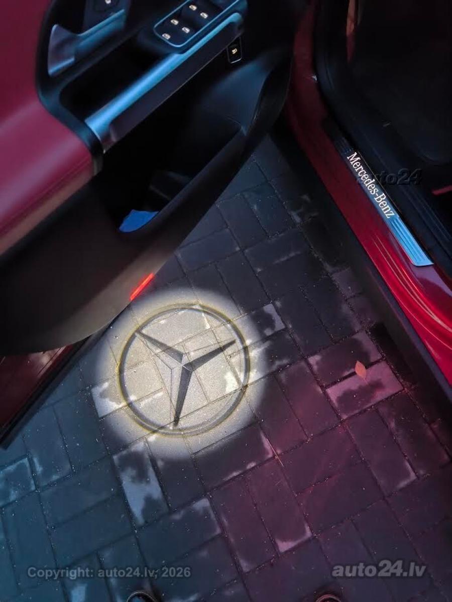 Red Mercedes-Benz GLB-Class 2020 in Tallinn, with an engine capacity of 2.00 L and mileage of 104 thousand km for 30990 €, photo 11 on AUTOMOTO.COM.LV