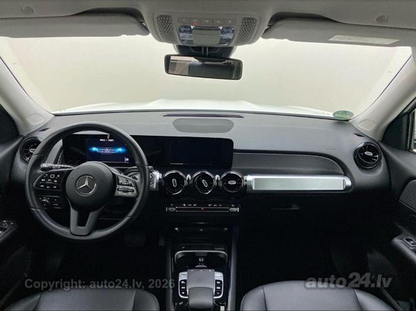 White Mercedes-Benz GLB-Class 2020 in Tallinn, with an engine capacity of 0.00 L and mileage of 168 thousand km for 23440 €, photo 7 on AUTOMOTO.COM.LV