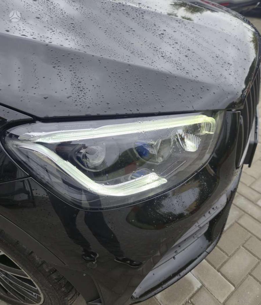 Melns Mercedes-Benz GLC 200 2019 Telšiai, ar dzinēja tilpumu 2.00 L un nobraukumu 65 tūkst. km par 35999 €, foto 8 vietnē AUTOMOTO.COM.LV