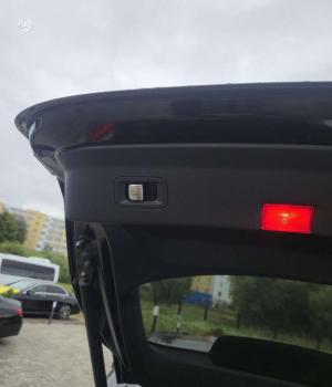 Melns Mercedes-Benz GLC 200 2019 Telšiai, ar dzinēja tilpumu 2.00 L un nobraukumu 65 tūkst. km par 35999 €, foto 12 vietnē AUTOMOTO.COM.LV