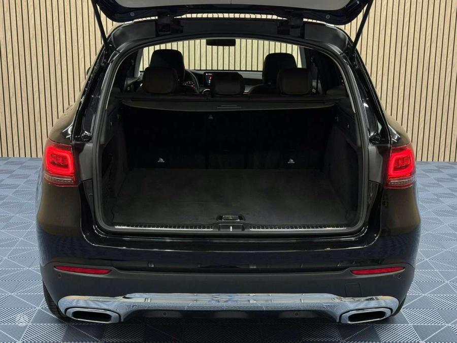 Melns Mercedes-Benz GLC 200 2019 Marijampole, ar dzinēja tilpumu 1.99 L un nobraukumu 114 tūkst. km par 25950 €, foto 25 vietnē AUTOMOTO.COM.LV