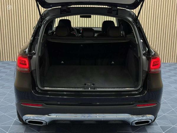 Melns Mercedes-Benz GLC 200 2019 Marijampole, ar dzinēja tilpumu 1.99 L un nobraukumu 114 tūkst. km par 25350 €, foto 8 vietnē AUTOMOTO.COM.LV