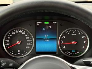 Melns Mercedes-Benz GLC 200 2019 Marijampole, ar dzinēja tilpumu 1.99 L un nobraukumu 114 tūkst. km par 24950 €, foto 16 vietnē AUTOMOTO.COM.LV