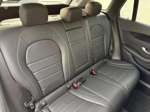 Melns Mercedes-Benz GLC 200 2019 Marijampole, ar dzinēja tilpumu 1.99 L un nobraukumu 114 tūkst. km par 24950 €, foto 23 vietnē AUTOMOTO.COM.LV