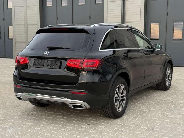Mercedes-Benz GLC 200 2019 Marijampole vietnē Melns Mercedes-Benz GLC 200 2019 Marijampole, ar dzinēja tilpumu 1.99 L un nobraukumu 114 tūkst. km par 24950 €, foto 6 vietnē AUTOMOTO.COM.LV