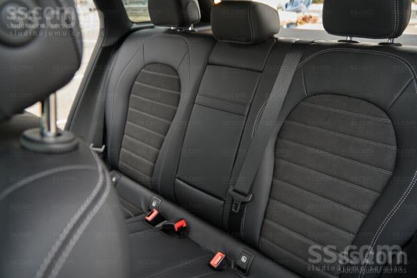 Black Mercedes-Benz GLC 200 2021 in Riga, with an engine capacity of 2.00 L and mileage of 104 thousand km for 38000 €, photo 9 on AUTOMOTO.COM.LV