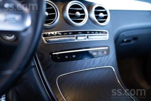 Melns Mercedes-Benz GLC 200 2021 Rīga, ar dzinēja tilpumu 2.00 L un nobraukumu 107 tūkst. km par 36500 €, foto 11 vietnē AUTOMOTO.COM.LV