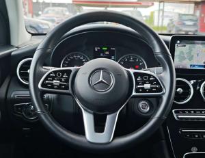 Black Mercedes-Benz GLC 200 2021 in Vilnius, with an engine capacity of 1.99 L and mileage of 78 thousand km for 34000 €, photo 12 on AUTOMOTO.COM.LV