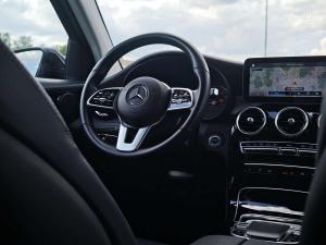 Black Mercedes-Benz GLC 200 2021 in Vilnius, with an engine capacity of 1.99 L and mileage of 78 thousand km for 34000 €, photo 14 on AUTOMOTO.COM.LV