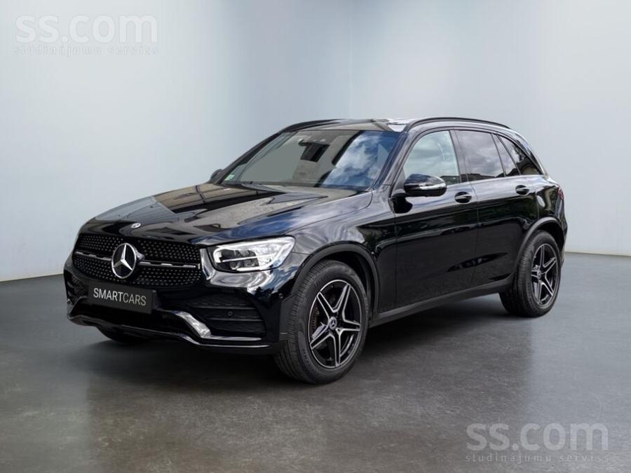 Melns Mercedes-Benz GLC 200 2022 Rīga, ar dzinēja tilpumu 2.00 L un nobraukumu 37 tūkst. km par 39800 €, foto 1 vietnē AUTOMOTO.COM.LV