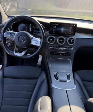Melns Mercedes-Benz GLC 200 2022 Viļņa, ar dzinēja tilpumu 1.99 L un nobraukumu 57 tūkst. km par 36400 €, foto 11 vietnē AUTOMOTO.COM.LV