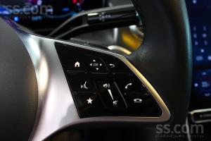 Melns Mercedes-Benz GLC 200 2023 Rīga, ar dzinēja tilpumu 2.00 L un nobraukumu 28 tūkst. km par 47900 €, foto 29 vietnē AUTOMOTO.COM.LV