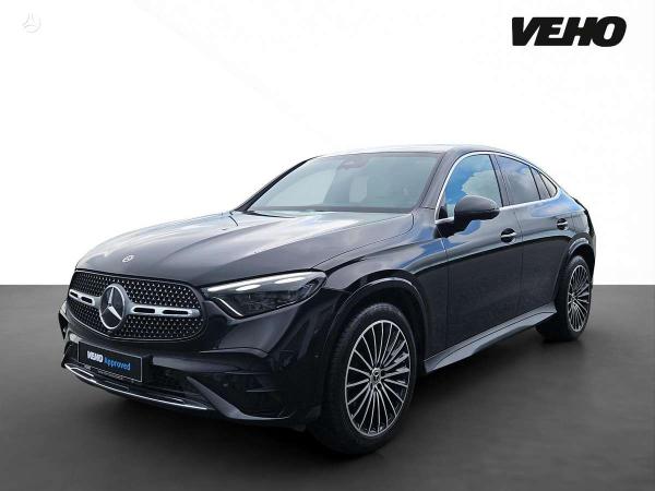 Black Mercedes-Benz GLC 200 2023 in Klaipeda, with an engine capacity of 2.00 L and mileage of 39 thousand km for 55000 €, photo 1 on AUTOMOTO.COM.LV