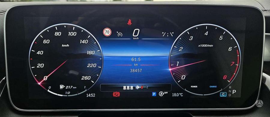 Melns Mercedes-Benz GLC 200 2023 Klaipėda, ar dzinēja tilpumu 2.00 L un nobraukumu 39 tūkst. km par 55000 €, foto 32 vietnē AUTOMOTO.COM.LV