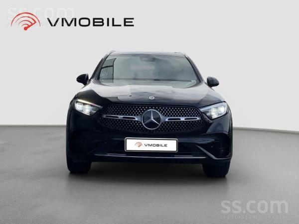 Black Mercedes-Benz GLC 200 2025 in Riga, with an engine capacity of 2.00 L and mileage of 10 thousand km for 58700 €, photo 3 on AUTOMOTO.COM.LV
