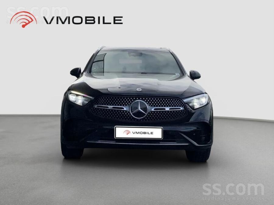 Melns Mercedes-Benz GLC 200 2025 Rīga, ar dzinēja tilpumu 2.00 L un nobraukumu 10 tūkst. km par 58700 €, foto 4 vietnē AUTOMOTO.COM.LV