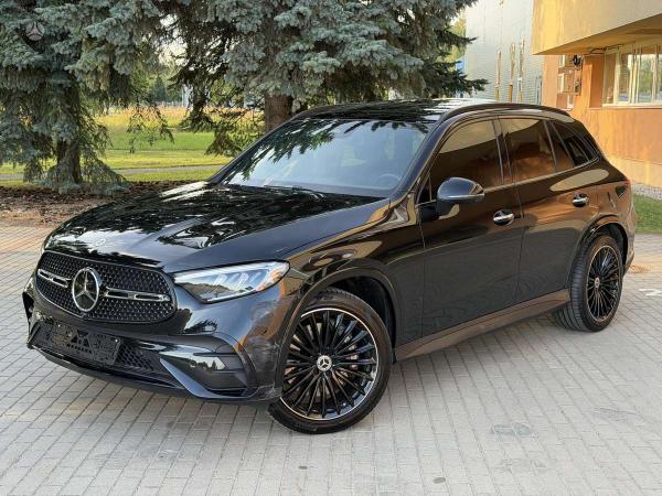Melns Mercedes-Benz GLC 200 2025 Kauņa, ar dzinēja tilpumu 2.00 L un nobraukumu 30 tūkst. km par 41990 €, foto 1 vietnē AUTOMOTO.COM.LV