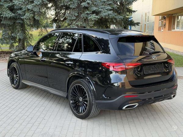 Melns Mercedes-Benz GLC 200 2025 Kauņa, ar dzinēja tilpumu 2.00 L un nobraukumu 30 tūkst. km par 41990 €, foto 6 vietnē AUTOMOTO.COM.LV
