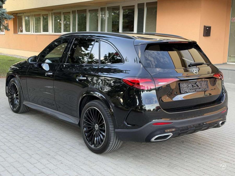 Melns Mercedes-Benz GLC 200 2025 Kauņa, ar dzinēja tilpumu 2.00 L un nobraukumu 30 tūkst. km par 41990 €, foto 11 vietnē AUTOMOTO.COM.LV