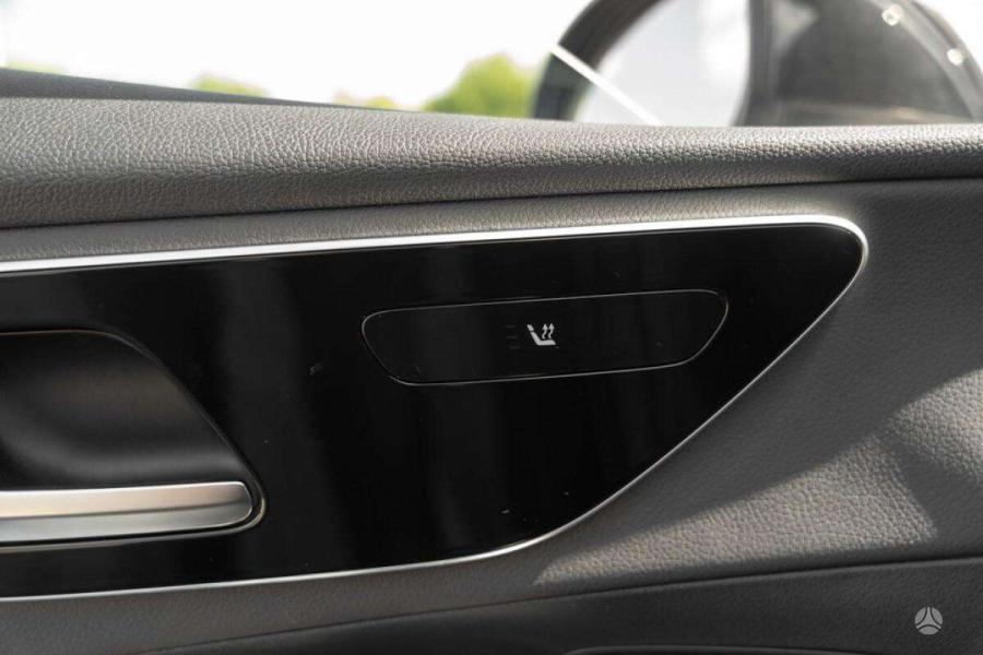 Melns Mercedes-Benz GLC 200 2025 Viļņa, ar dzinēja tilpumu 2.00 L un nobraukumu 31 tūkst. km par 49350 €, foto 13 vietnē AUTOMOTO.COM.LV