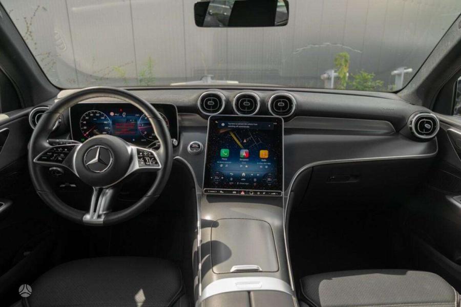 Melns Mercedes-Benz GLC 200 2025 Viļņa, ar dzinēja tilpumu 2.00 L un nobraukumu 31 tūkst. km par 49350 €, foto 21 vietnē AUTOMOTO.COM.LV