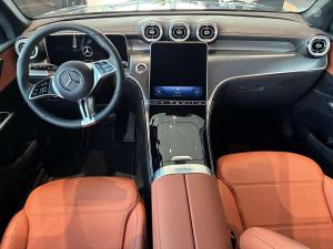 Melns Mercedes-Benz GLC 200 2026 Viļņa, ar dzinēja tilpumu 1.99 L un nobraukumu 0 tūkst. km par 58682 €, foto 17 vietnē AUTOMOTO.COM.LV