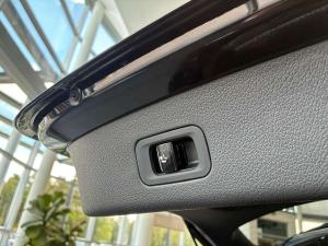 Melns Mercedes-Benz GLC 200 2026 Viļņa, ar dzinēja tilpumu 1.99 L un nobraukumu 0 tūkst. km par 58682 €, foto 21 vietnē AUTOMOTO.COM.LV