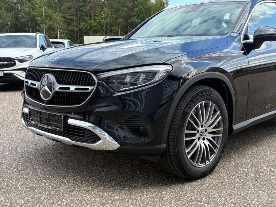 Melns Mercedes-Benz GLC 200 2026 Viļņa, ar dzinēja tilpumu 2.00 L un nobraukumu 0 tūkst. km par 58125 €, foto 10 vietnē AUTOMOTO.COM.LV