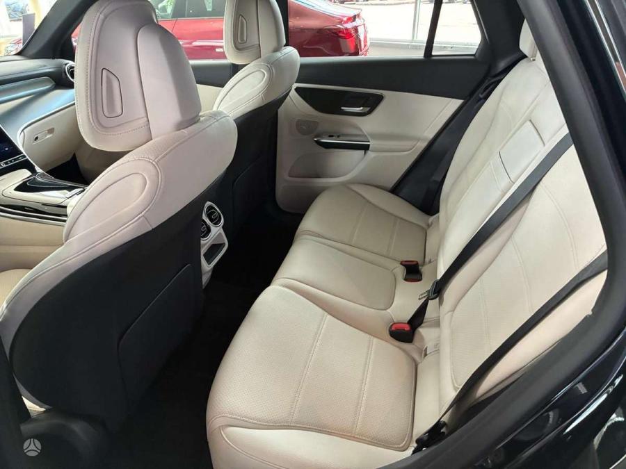 Black Mercedes-Benz GLC 200 2026 in Vilnius, with an engine capacity of 1.99 L and mileage of 0 thousand km for 55230 €, photo 15 on AUTOMOTO.COM.LV