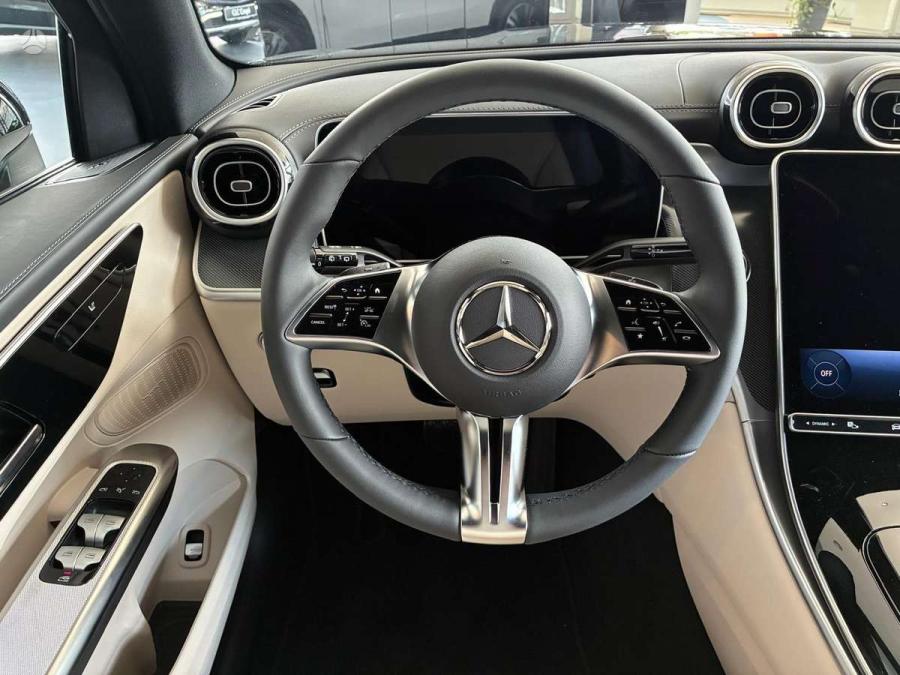 Black Mercedes-Benz GLC 200 2026 in Vilnius, with an engine capacity of 1.99 L and mileage of 0 thousand km for 55230 €, photo 18 on AUTOMOTO.COM.LV
