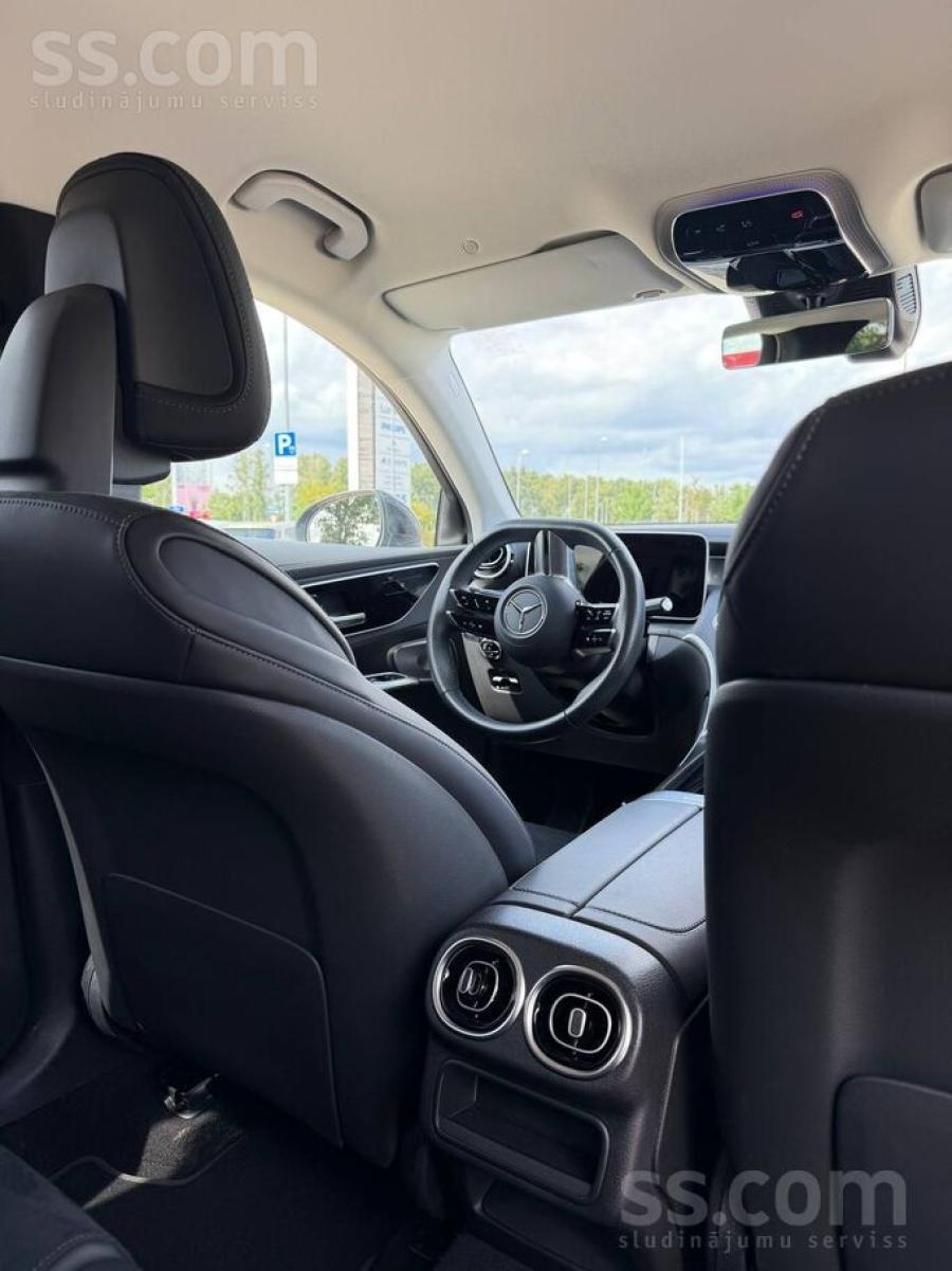 Melns Mercedes-Benz GLC 200 2024 Rīga, ar dzinēja tilpumu 2.00 L un nobraukumu 13 tūkst. km par 55000 €, foto 10 vietnē AUTOMOTO.COM.LV