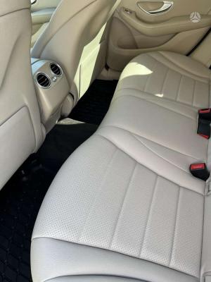 Blue Mercedes-Benz GLC 200 2019 in Vilnius, with an engine capacity of 1.99 L and mileage of 68 thousand km for 33500 €, photo 10 on AUTOMOTO.COM.LV