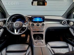 Blue Mercedes-Benz GLC 200 2023 in Riga, with an engine capacity of 2.00 L and mileage of 80 thousand km for 41000 €, photo 7 on AUTOMOTO.COM.LV