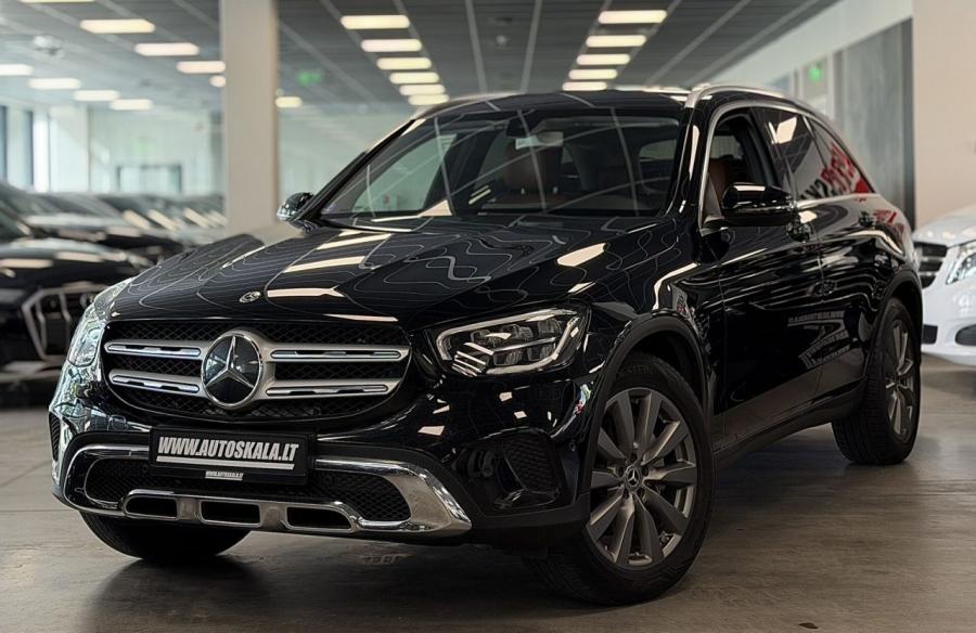 Mercedes-Benz GLC 200 2020 Klaipėda, ar dzinēja tilpumu 1.99 L un nobraukumu 218 tūkst. km par 26900 €, foto 1 vietnē AUTOMOTO.COM.LV