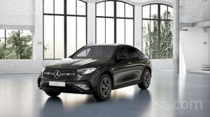 Pelēks Mercedes-Benz GLC 200 2026 Rīga, ar dzinēja tilpumu 2.00 L un nobraukumu 10 tūkst. km par 59900 €, foto  vietnē AUTOMOTO.COM.LV