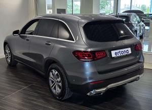 Grey Mercedes-Benz GLC 200 2020 in Siauliai, with an engine capacity of 1.99 L and mileage of 84 thousand km for 32900 €, photo 6 on AUTOMOTO.COM.LV