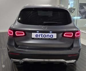Grey Mercedes-Benz GLC 200 2020 in Siauliai, with an engine capacity of 1.99 L and mileage of 84 thousand km for 32900 €, photo 11 on AUTOMOTO.COM.LV