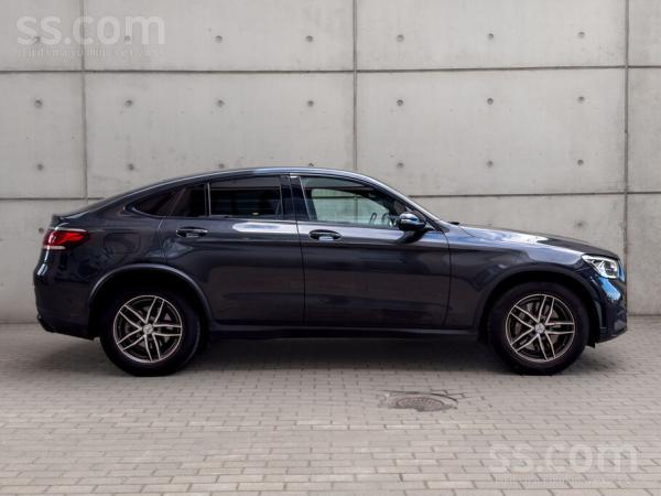 Pelēks Mercedes-Benz GLC 200 2020 Rīga, ar dzinēja tilpumu 2.00 L un nobraukumu 95 tūkst. km par 36900 €, foto 4 vietnē AUTOMOTO.COM.LV