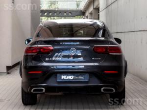 Pelēks Mercedes-Benz GLC 200 2020 Rīga, ar dzinēja tilpumu 2.00 L un nobraukumu 95 tūkst. km par 36900 €, foto 6 vietnē AUTOMOTO.COM.LV