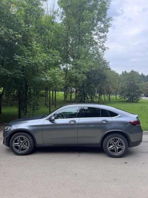 Pelēks Mercedes-Benz GLC 200 2020 Kauņa, ar dzinēja tilpumu 1.95 L un nobraukumu 151 tūkst. km par 29900 €, foto 3 vietnē AUTOMOTO.COM.LV